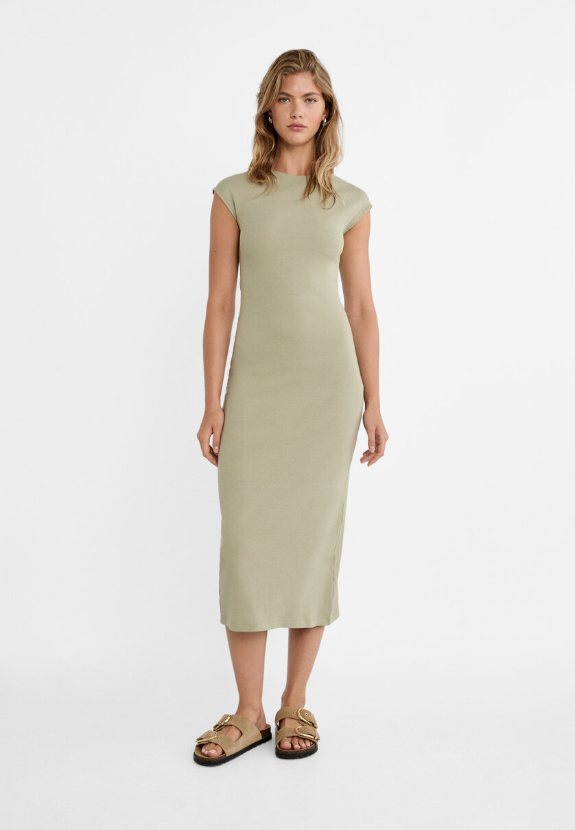 Dresses for women | Summer fashion 2024 | Stradivarius Worldwide
