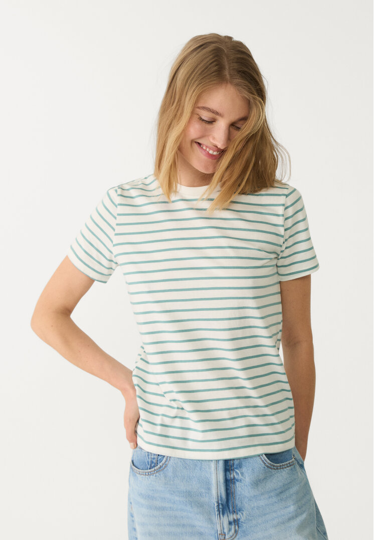 Camisetas de Rayas para Mujer | Stradivarius España
