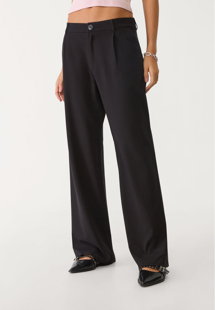Pantalón de Vestir Recto Negro para Mujer | Stradivarius España
