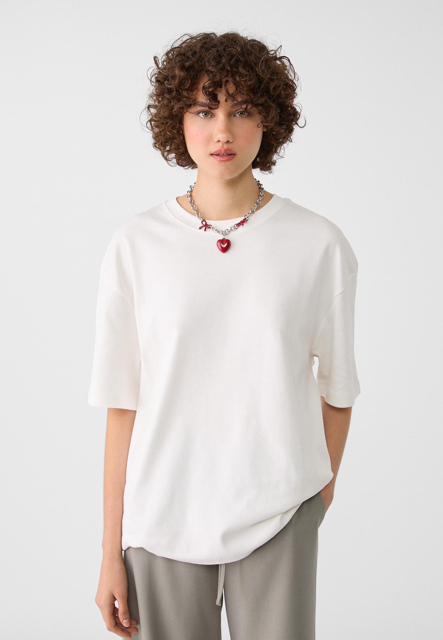 Basic oversize T-shirt - Women's fashion | Stradivarius Qatar