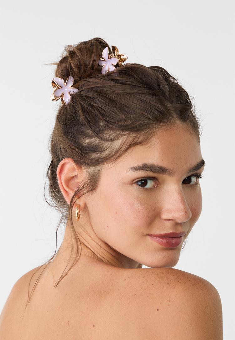 Set 3 pinzas flor | Stradivarius Mexico