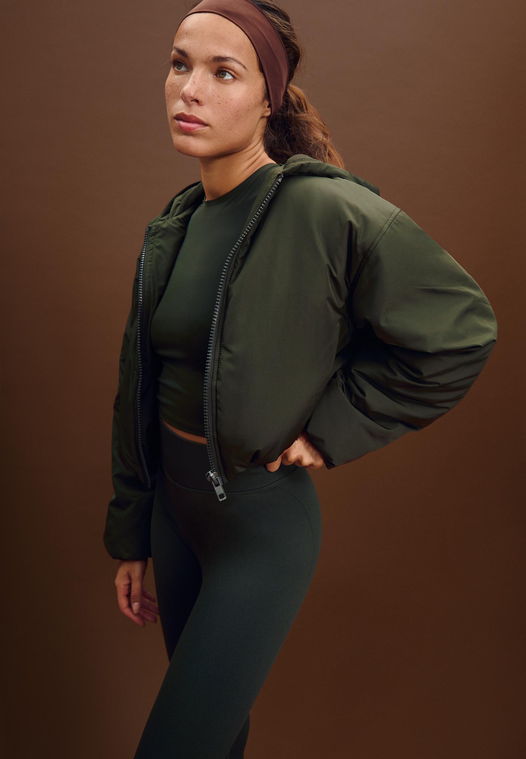 Puffer jacket with puff sleeves - Women's fashion | Stradivarius Montenegro