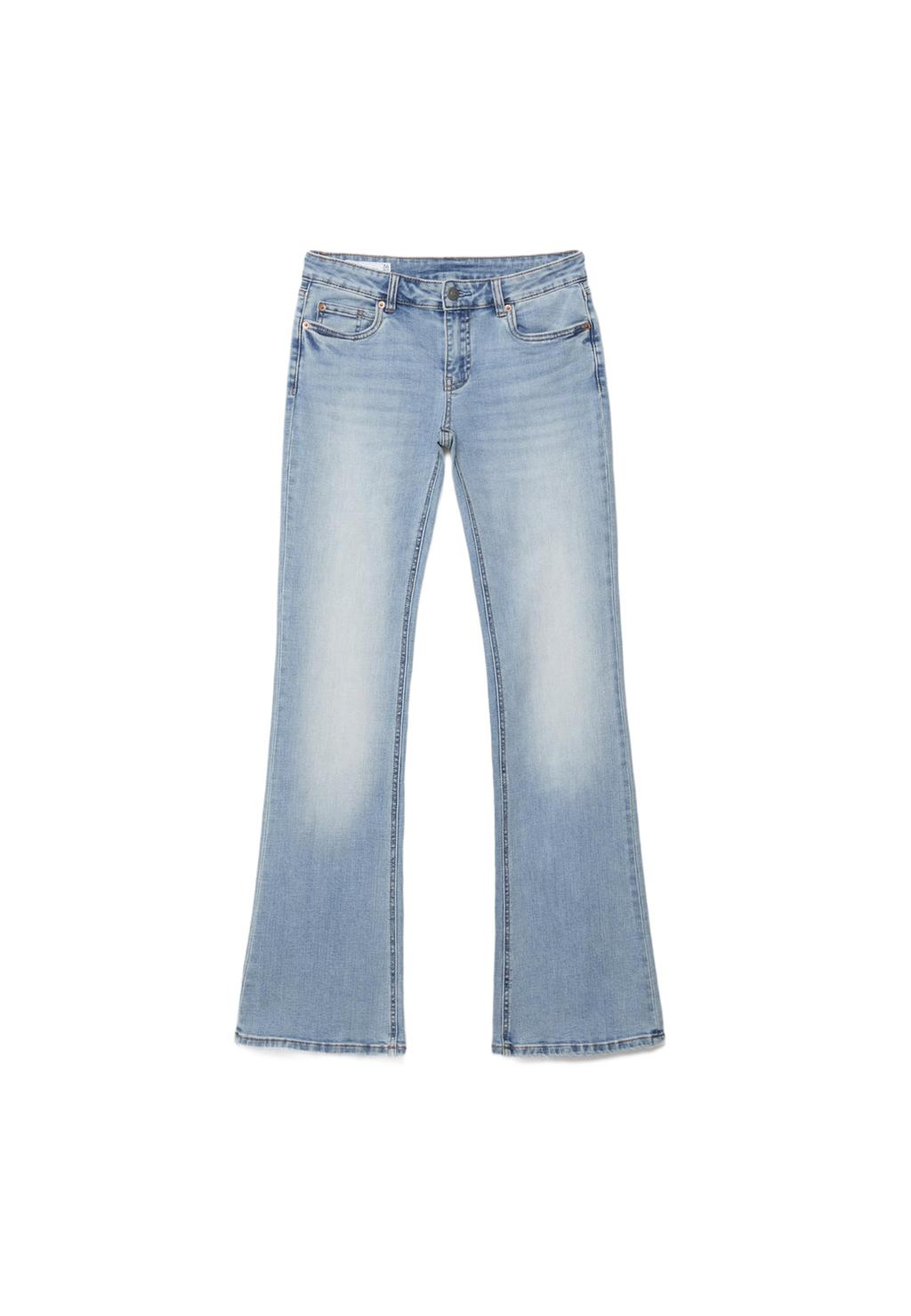 D67 slim fit boot-cut jeans - Women's Petite & Tall | Stradivarius ...