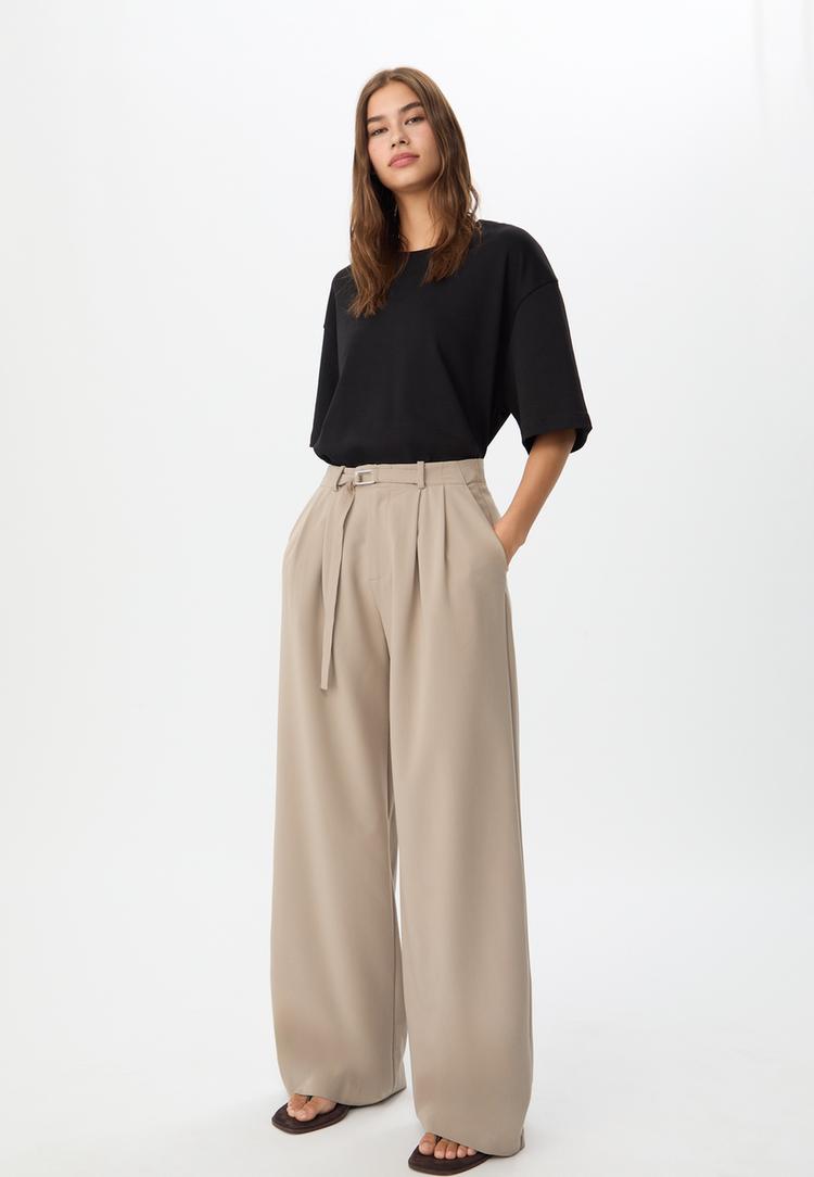 Smart wide-leg trousers with buckle detail - Women's fashion ...