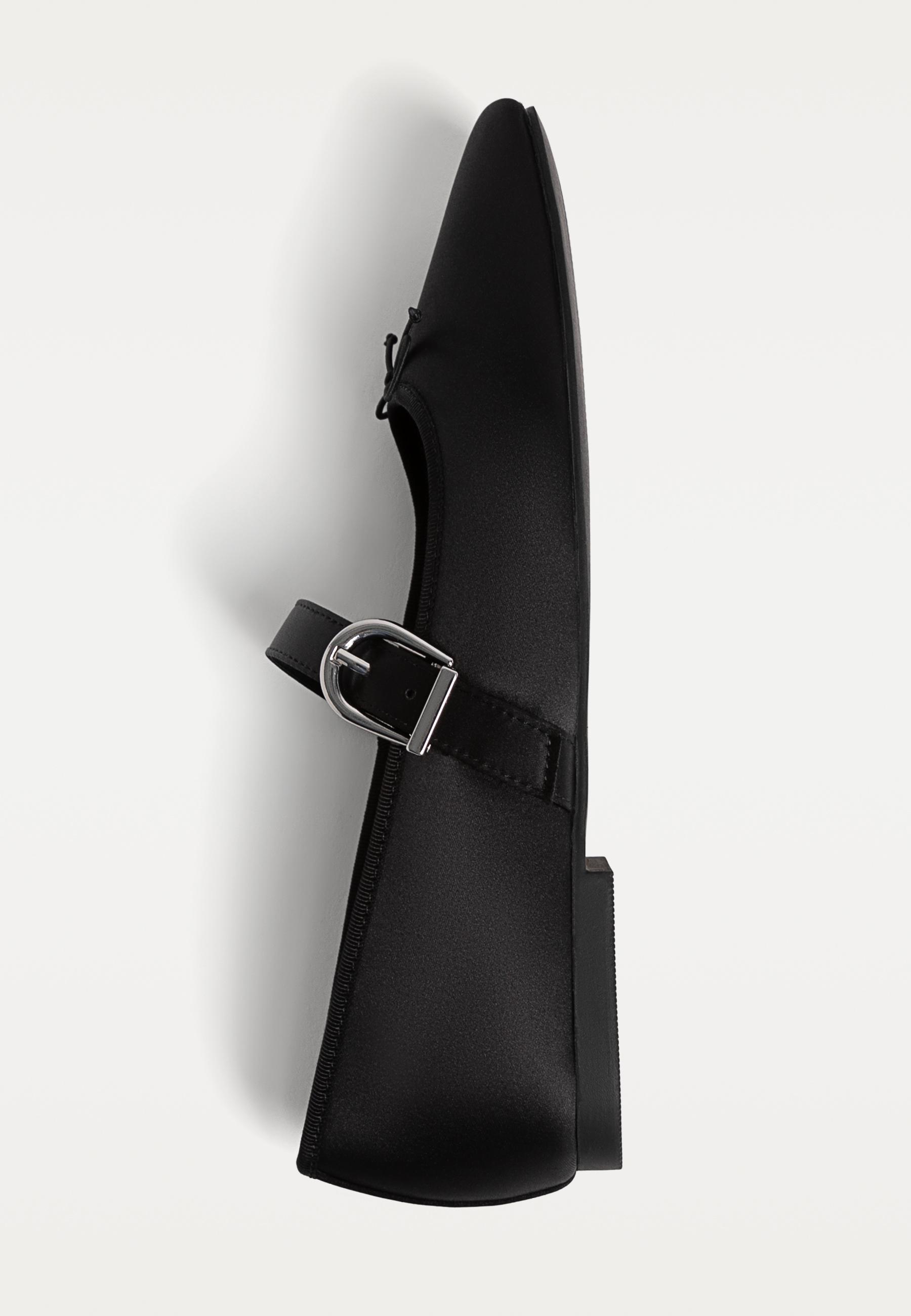 Satin ballet flats with bow - Women's fashion | Stradivarius United Kingdom