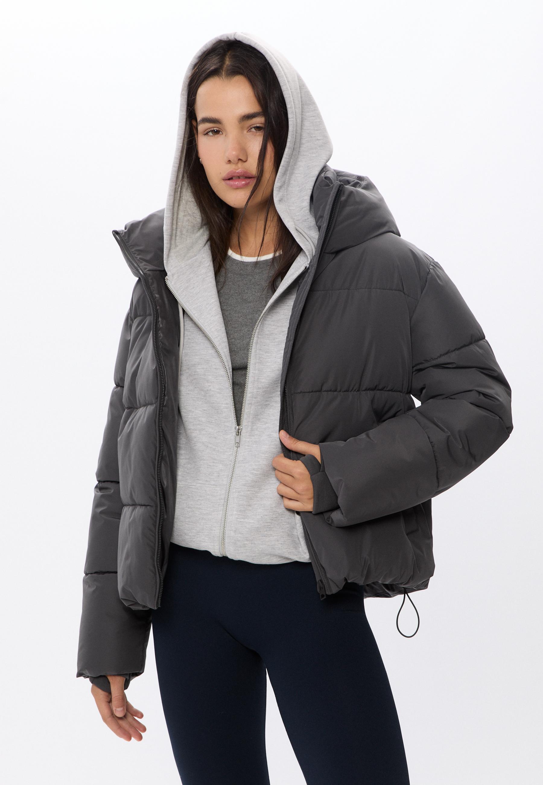 Basic hooded puffer jacket - Women's fashion | Stradivarius Qatar